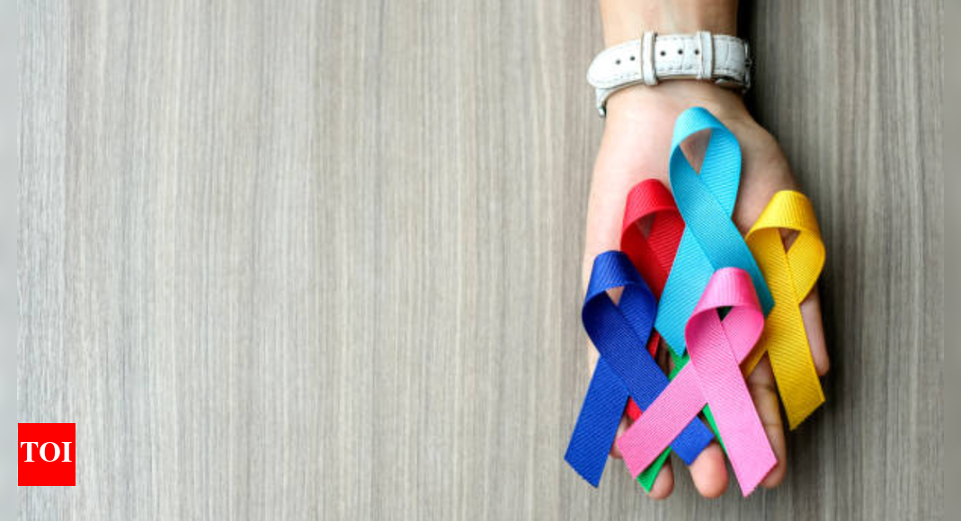 How can cancer patients and survivors manage anxiety and fear of ...