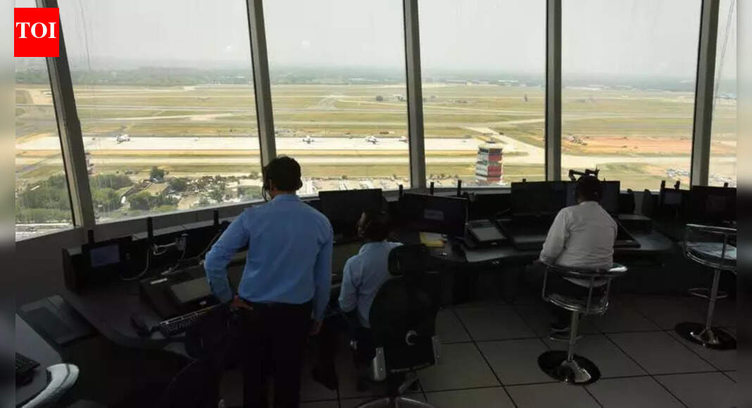 Govt directs AAI to upgrade ATC systems in three months | Delhi News ...