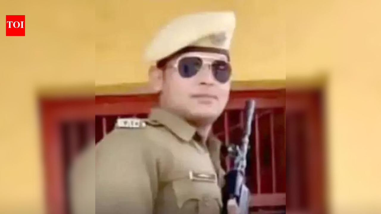 Rajasthan shocker: Cop shoots self with service rifle in jail; kin ...
