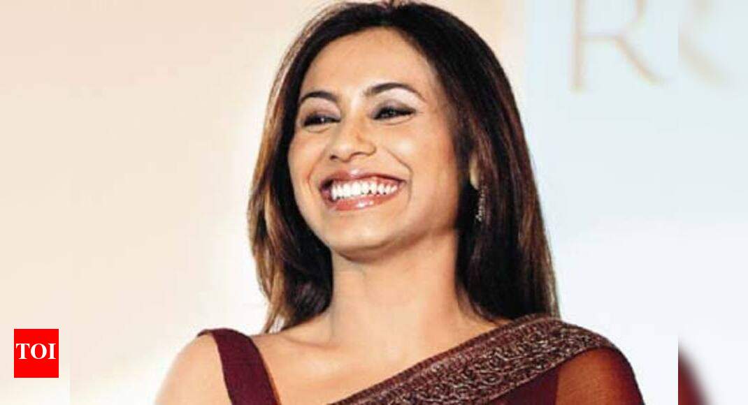 Rani's spot boy is her lucky charm | Hindi Movie News - Times of India