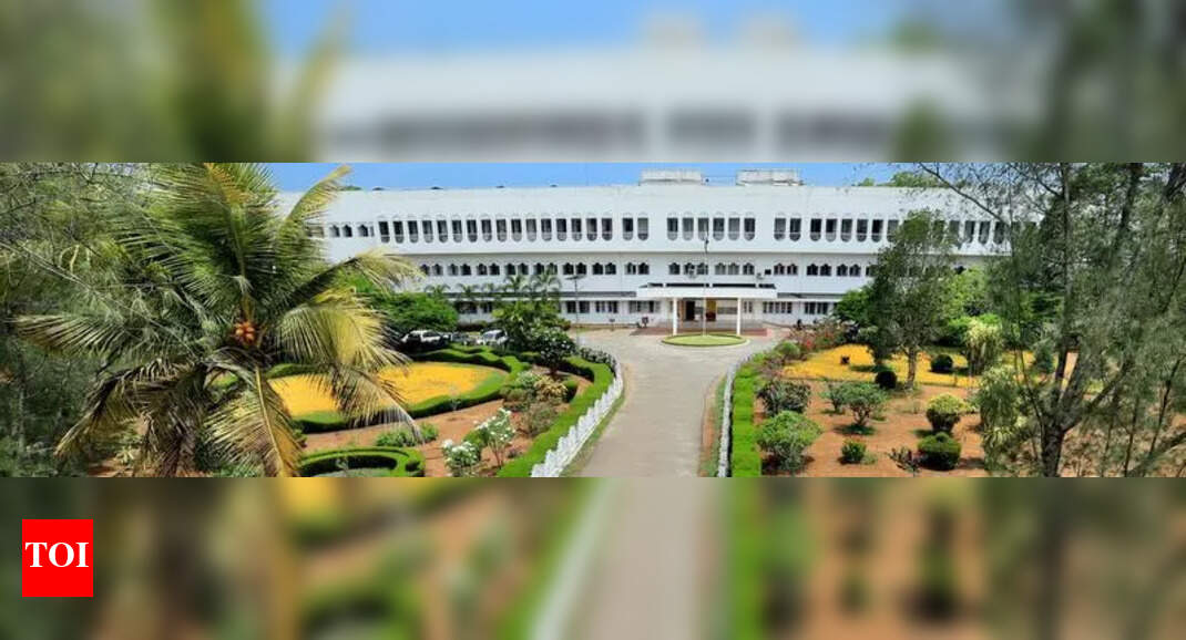 Calicut varsity VC: State moves Kerala HC against governor’s ...