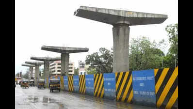 Mumbai civic body issues notice to Metro 7A contractor for flouting air ...