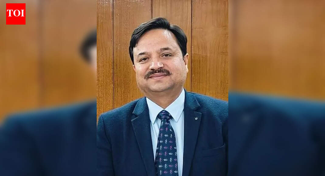 Shimla DC approaches police after misuse of identity on WhatsApp ...