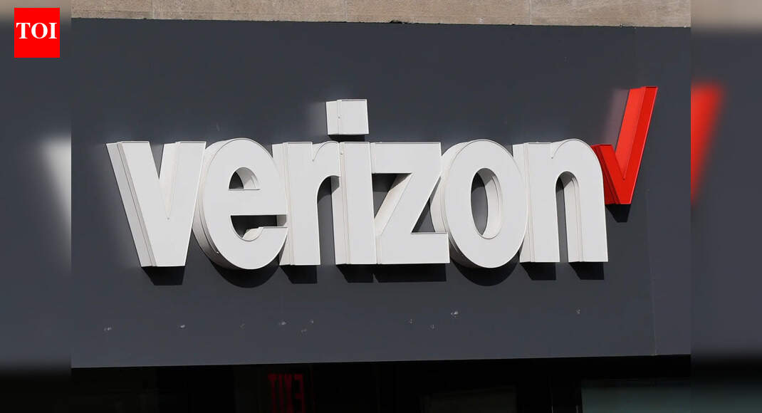 Verizon ex-CEO sends open letter to 13,000 employees company is laying ...
