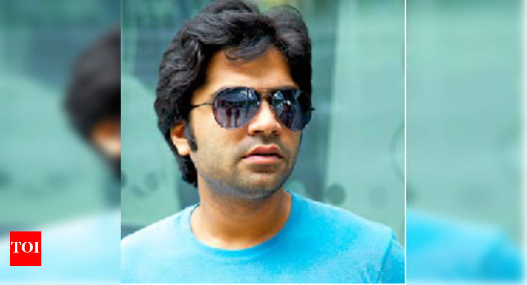 Simbu's gesture to his friends | Tamil Movie News - Times of India