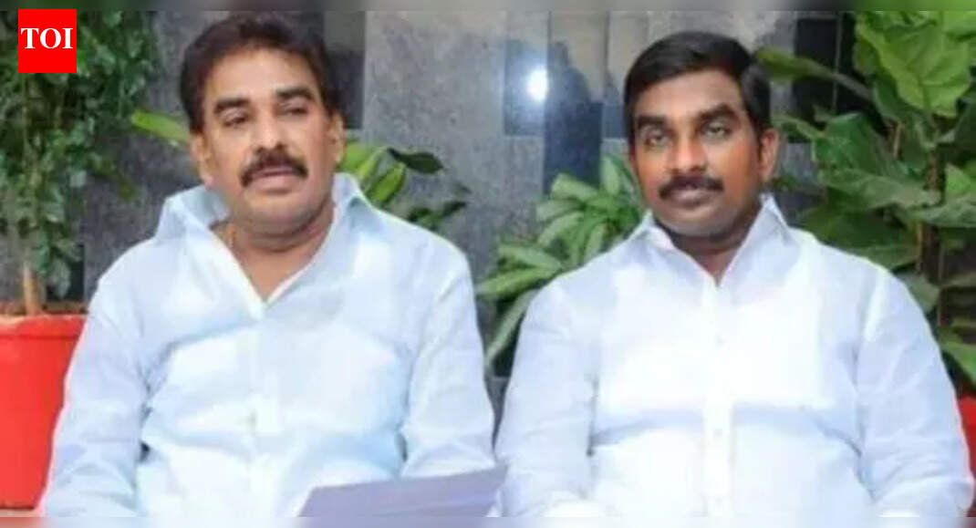 Supreme Court dismisses anticipatory bail pleas of Pinnelli brothers | Vijayawada News - The ...