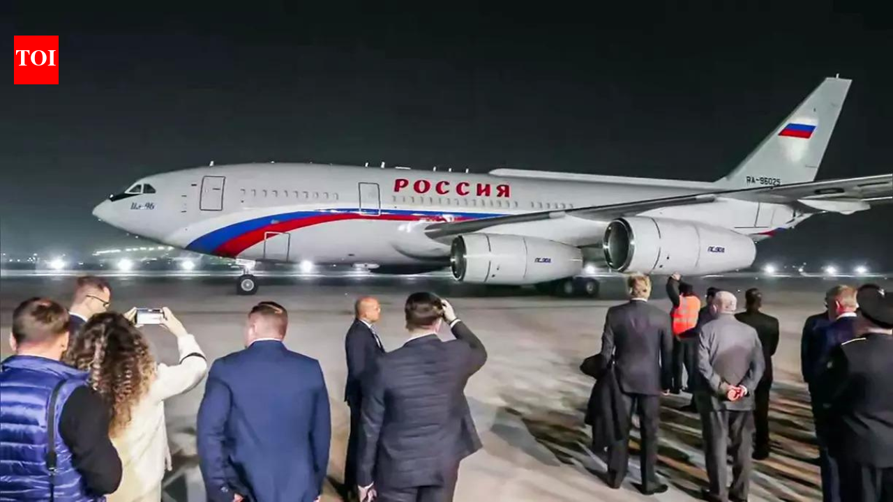 ‘Doomsday plane’: What is the ‘Flying Kremlin’? Putin’s jet was the ...