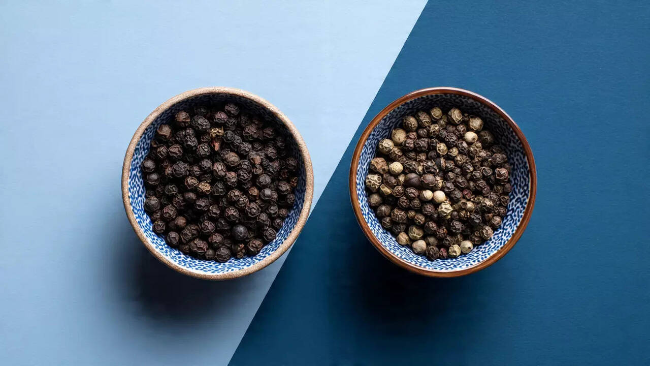 How To Identify Fake Black Pepper Using Simple Home Tests & Smart ...