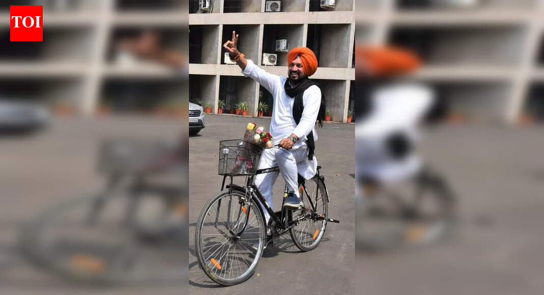 Villagers claim mobiles ‘snatched’ after MLA grilled over grants ...