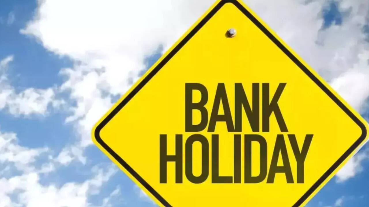 Bank Holidays This Month: Banks Closed for Up to 8 Days; State-Wise ...
