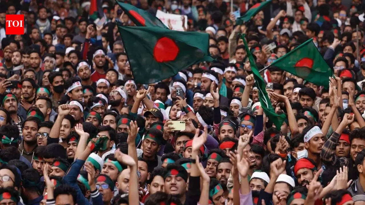 Bangladesh Unrest News Live Updates: Dhaka leader flags violence ...