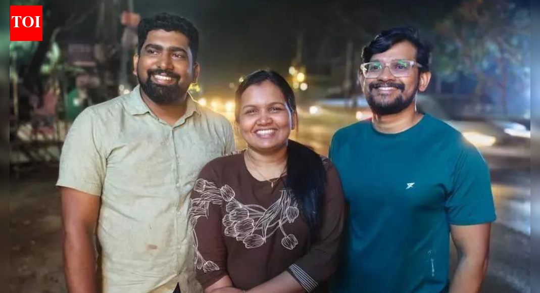 Razor blade, paper straw, phone lights: 3 Kerala doctors perform ...