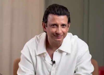 Sharman Joshi on his struggle & journey; Actor celebrates 25 years in ...