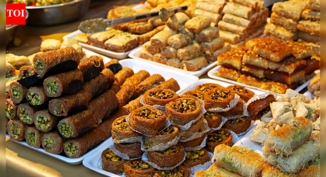 10 Turkish desserts one must try at least once