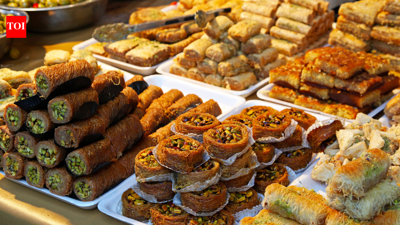 10 Turkish desserts one must try at least once