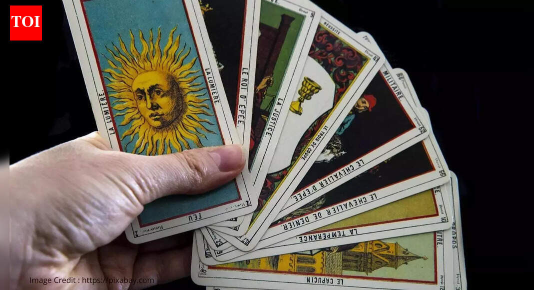 Tarot Cards Predictions Today, December 30, 2025: The cards show a ...