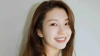 Model and actress Kim Jin Kyung husband Kim Seung Gyu announce ...