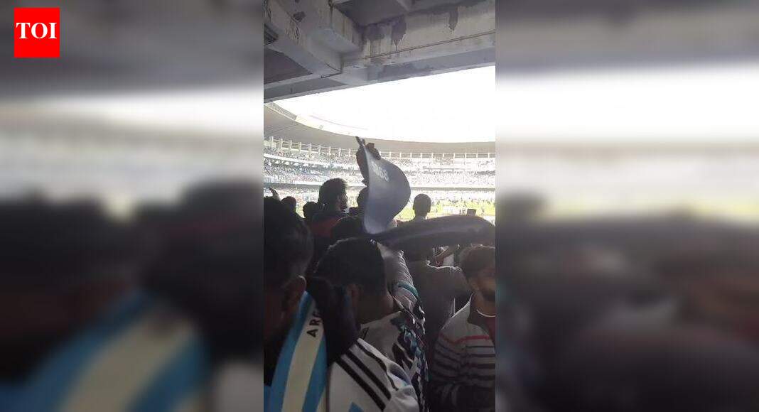 Fans express disappointment after failing to catch a glimpse of Lionel ...