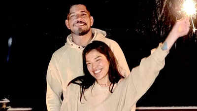 Alex Pereira and Tracy Cortez combined net worth: UFC earnings, fight ...