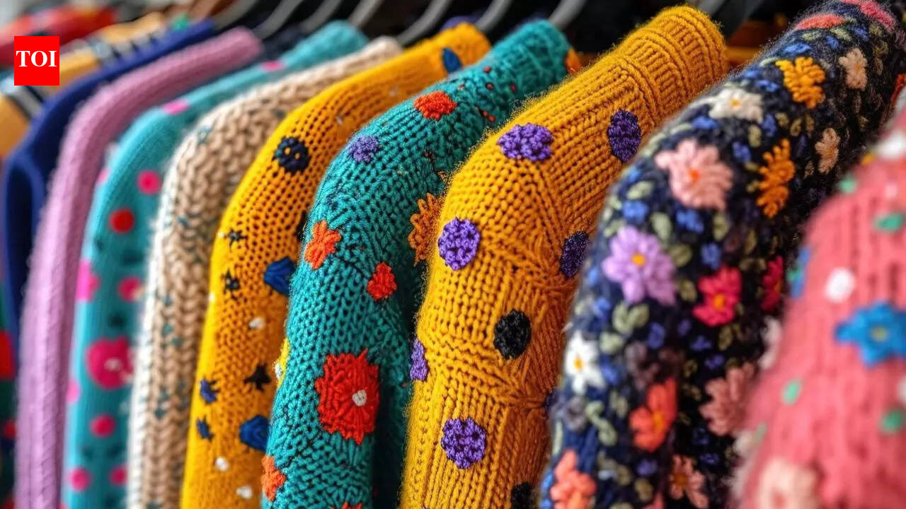 Which Color to Wear on Full Moon Based on Your Birth Date?