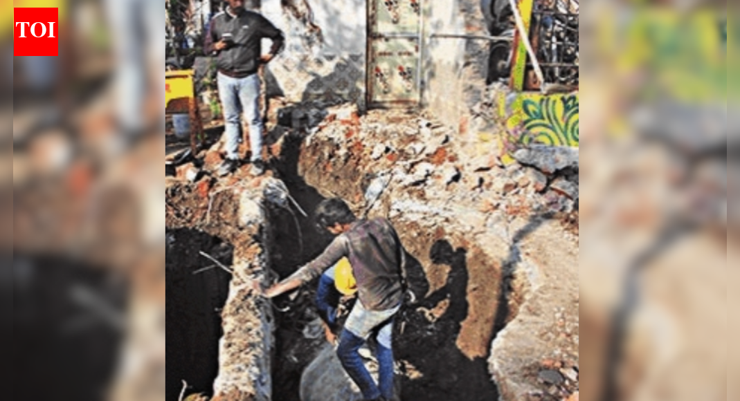 Indore water contamination row: IMC top bosses out, staff ‘trying’ to ...