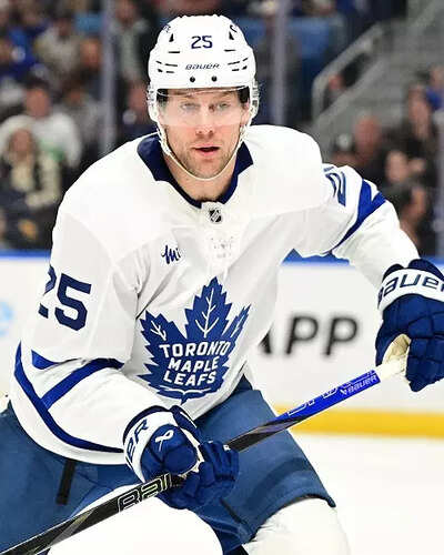 NHL Update: Brandon Carlo returns to Toronto Maple Leafs lineup after ...