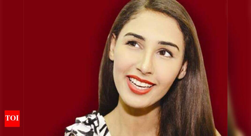 Hasleen Kaur ready for her B-wood debut | undefined Movie News - Times ...
