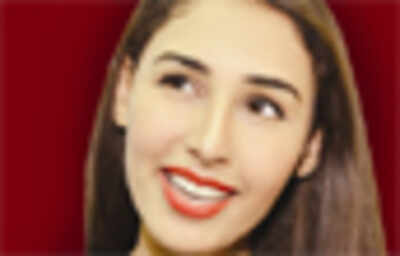 Hasleen Kaur ready for B-wood debut - Times of India