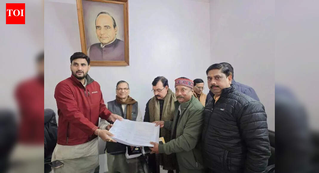 BJP launches drive to add voters left out in draft roll | Lucknow News ...