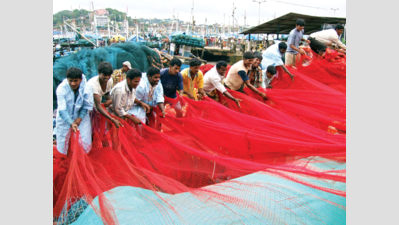 Court discharges 24 fishermen in 2016 rioting case | Goa News - The ...