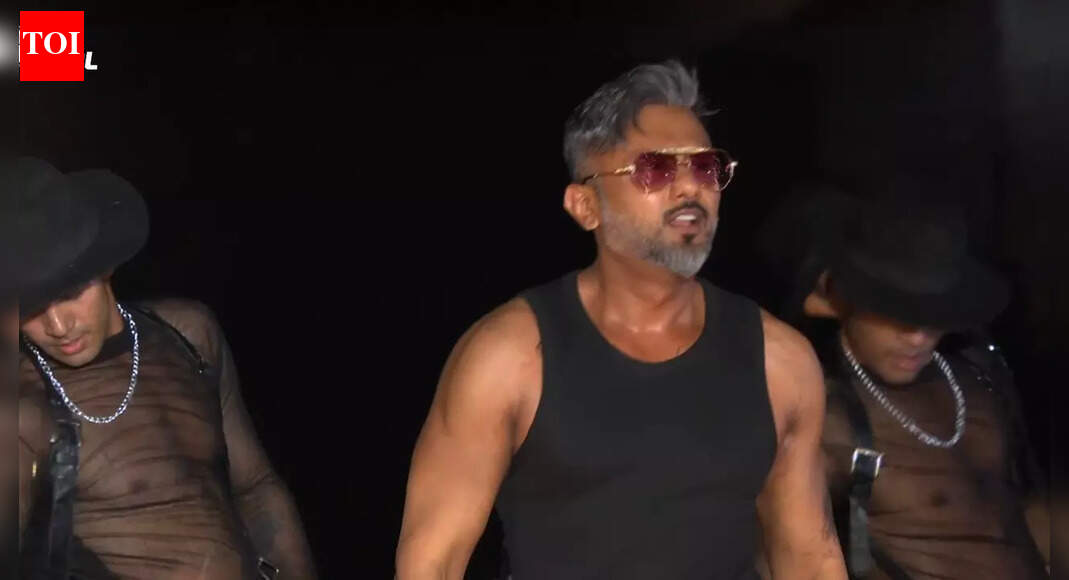 WPL 2026 Opening Ceremony Live Updates: Yo Yo Honey Singh takes the ...