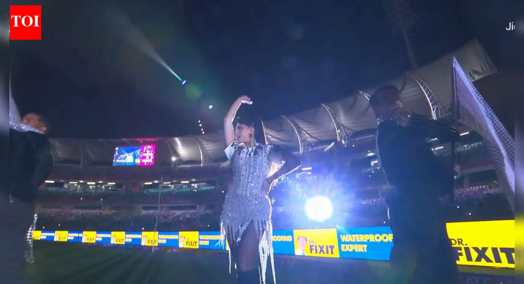 WPL 2026 Opening Ceremony Live Updates: Jacqueline Fernandez performs ...