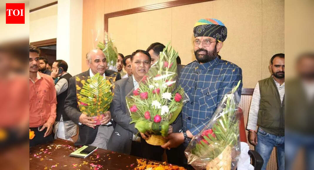 Ex-min Malviya quits BJP in 2 yrs, meets Cong leadership | Jaipur News ...