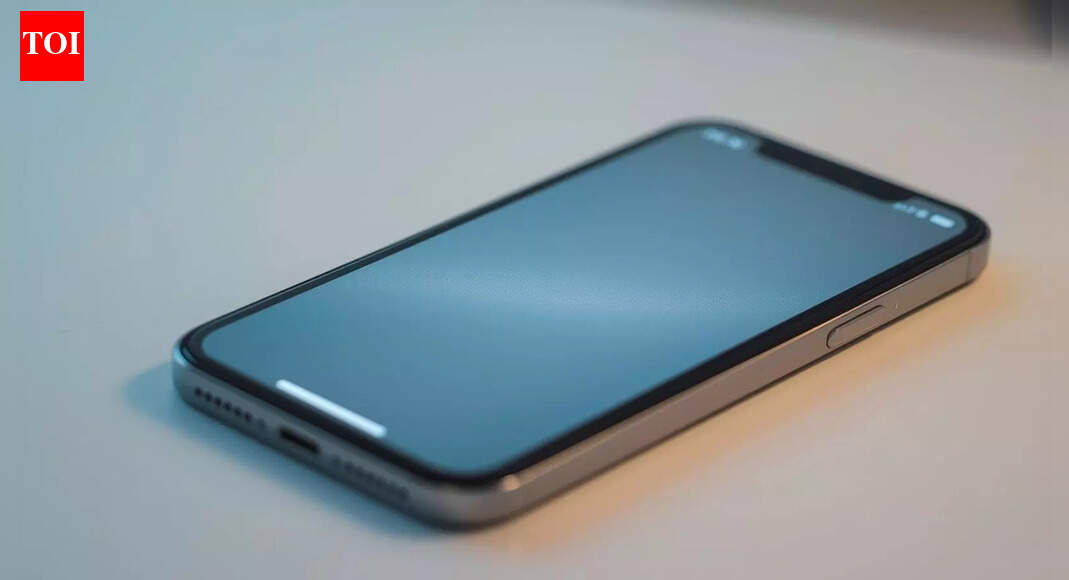 How to fix an iPhone that keeps hanging: From app issues to storage ...