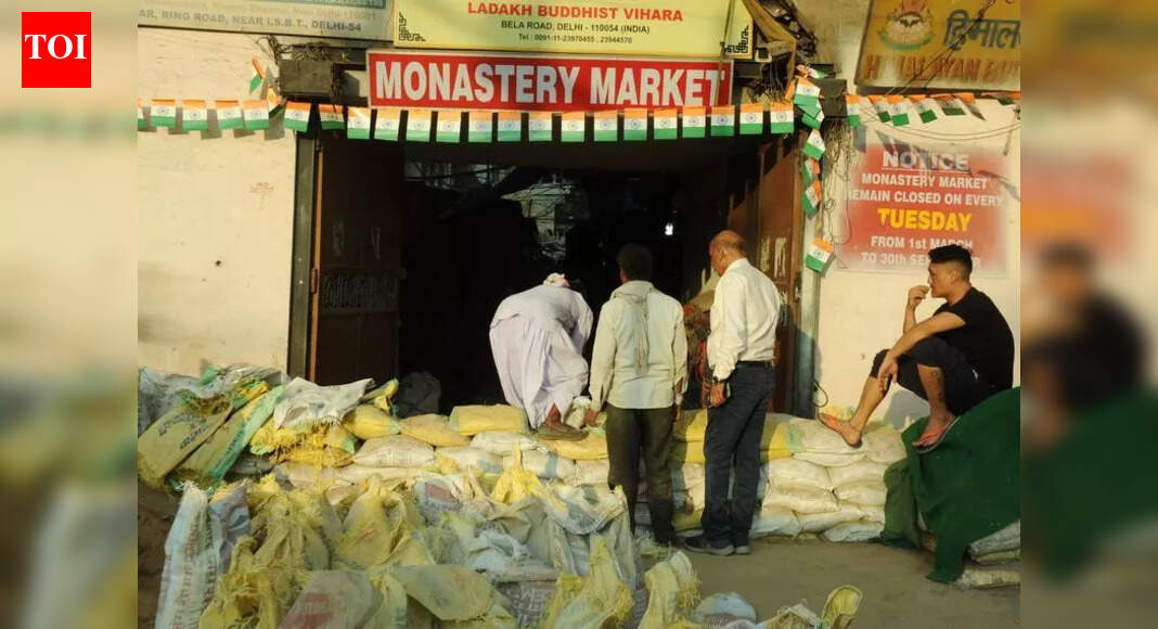 PWD plans FOB near Monastery Market to make crossover smooth | Delhi ...