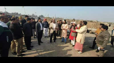 Officials directed to keep roads to all ghats encroachment free ...
