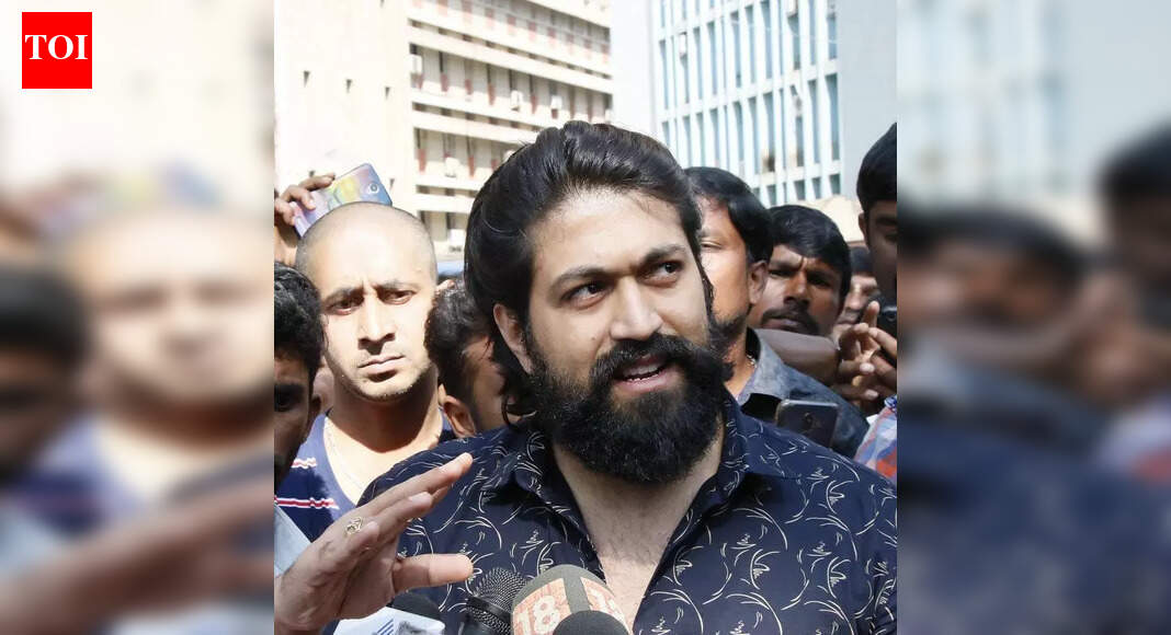 Case booked over illegal Yash birthday banners in Bengaluru | Bengaluru ...