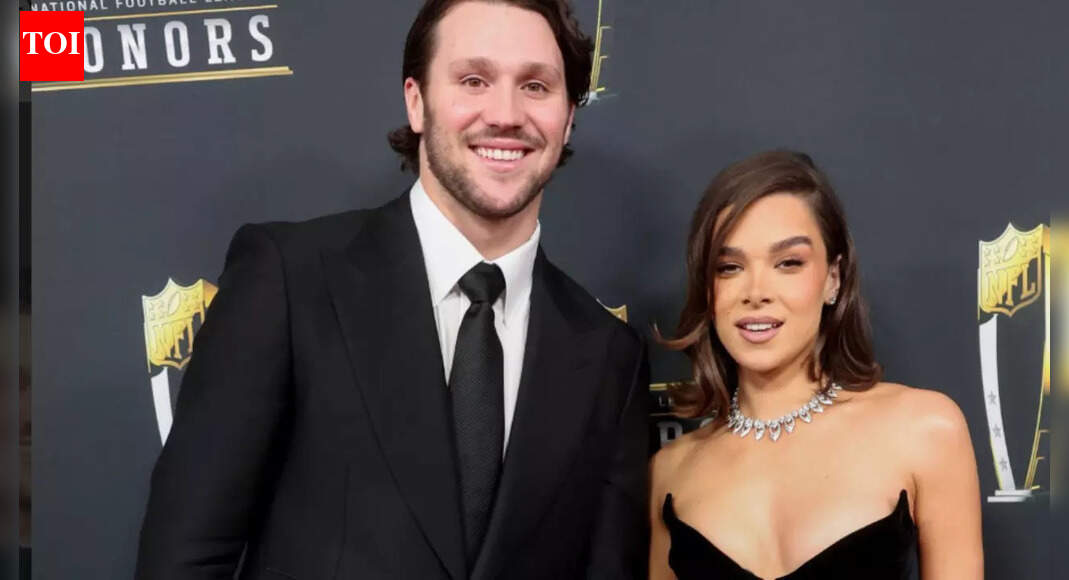 Hailee Steinfeld’s old Broncos fandom tweet goes viral as Josh Allen ...