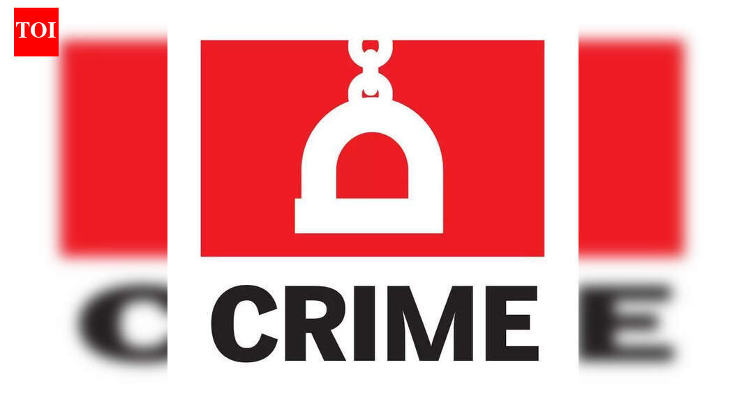 Three women arrested for thefts targeting elderly bus passengers ...