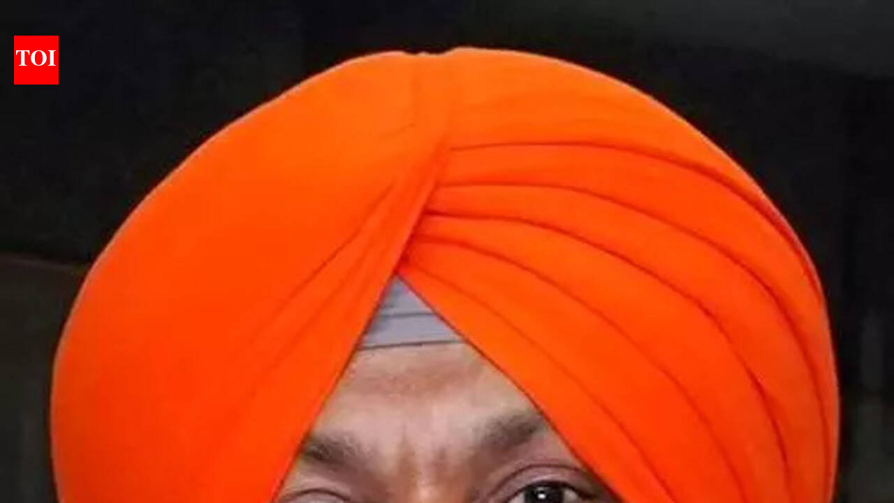 Bittu exposed reality of SAD-BJP rule: AAP | Chandigarh News - The ...