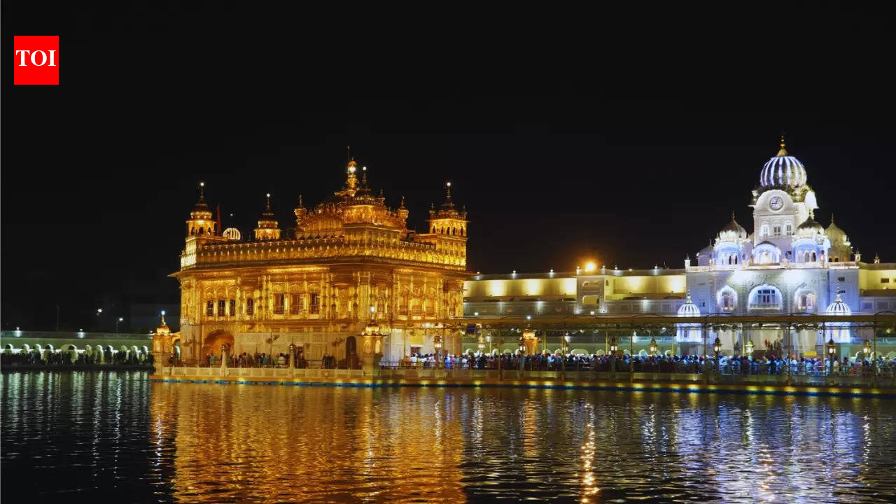 Amritsar row: Reel of man rinsing mouth in Golden Temple sarovar sparks ...