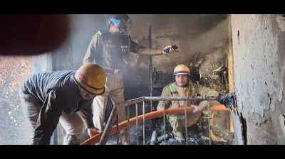 73-year-old woman dies as blaze engulfs Lokandwala building in Mumbai's ...