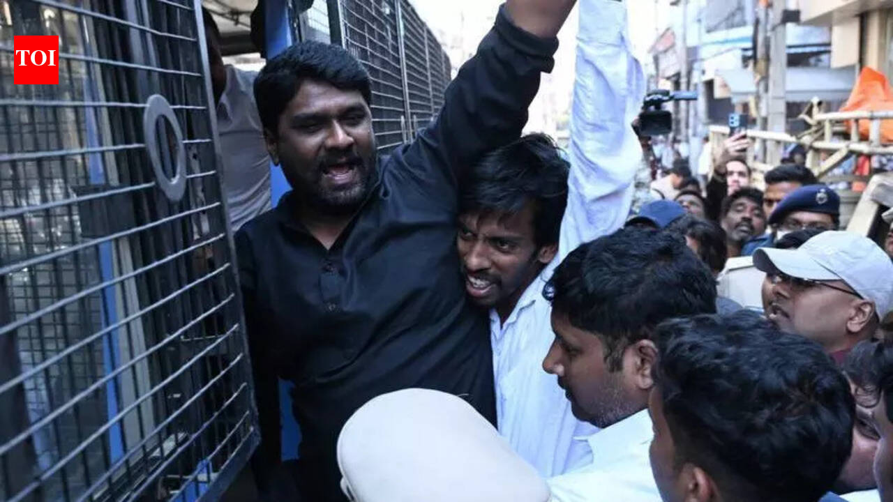 Police foil BRS rally, several leaders detained | Hyderabad News - The ...