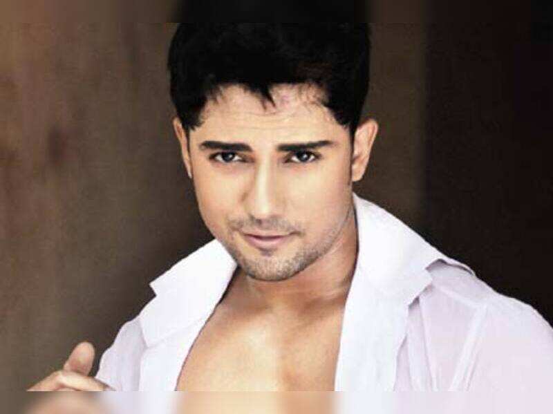 Reehan Roy was the original choice to play Ishaan | Hindi Movie News ...