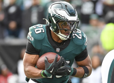 Russell Wilson and Saquon Barkley net worth comparison: Salary ...