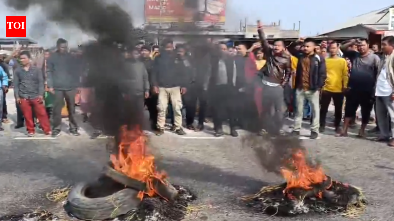 Kokrajhar violence: 1 killed, 4 injured in mob attack in Assam; highway ...