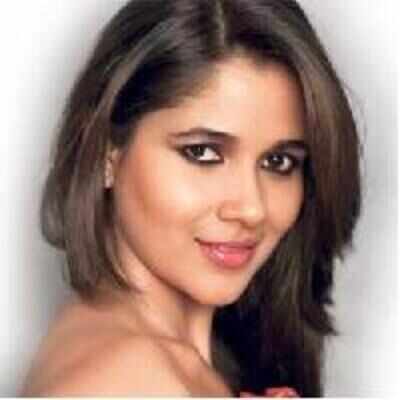 Narayani Shastri: Narayani Shastri steps it up! - Times of India