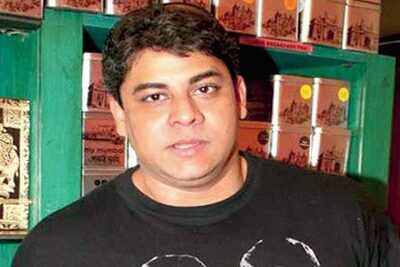No inspiration for humour, says Cyrus Broacha - Times of India