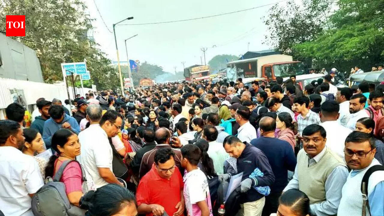 Students sitting for JEE Main exam plan commute to centres in advance ...