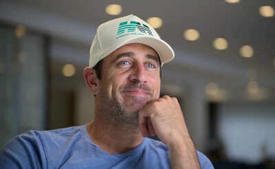 "We have found Aaron Rodgers' wife": Does Aaron Rodgers really have a ...